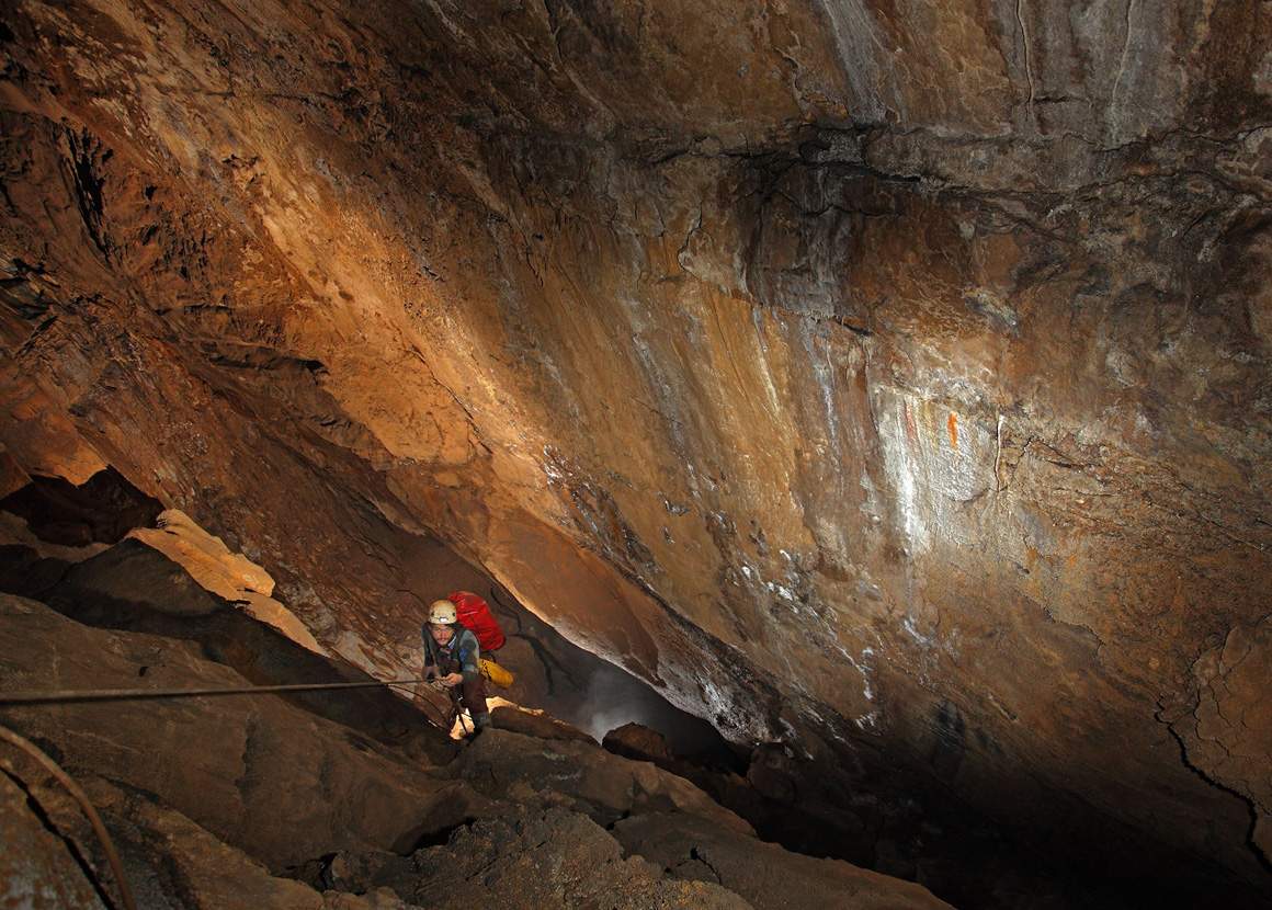 Cincinnati Museum Center - Caves Around the World